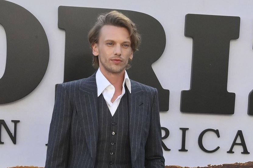 Watch: Jamie Campbell Bower: Getting killed by Winona Ryder on ...