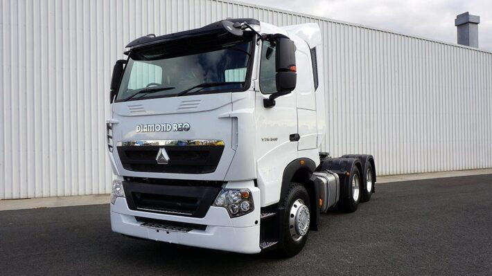 Diamond T: a marca de sapatos fundada há 120 anos que virou fabricante ...