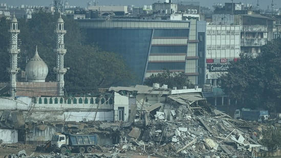 Demolition drive near mosque in Old Delhi's Turkman Gate area turns violent | Photos
