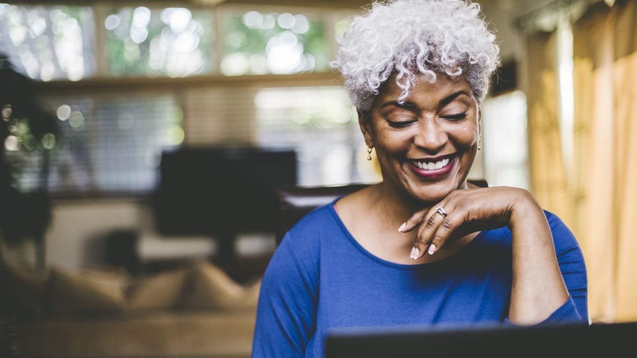 Strategies for women to maximize Social Security benefits