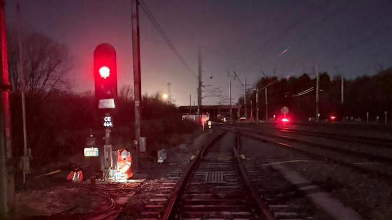 £61m train signal replacement complete