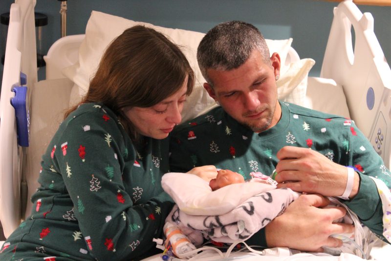 Florida mother gives birth to terminal baby to 'donate' life to others