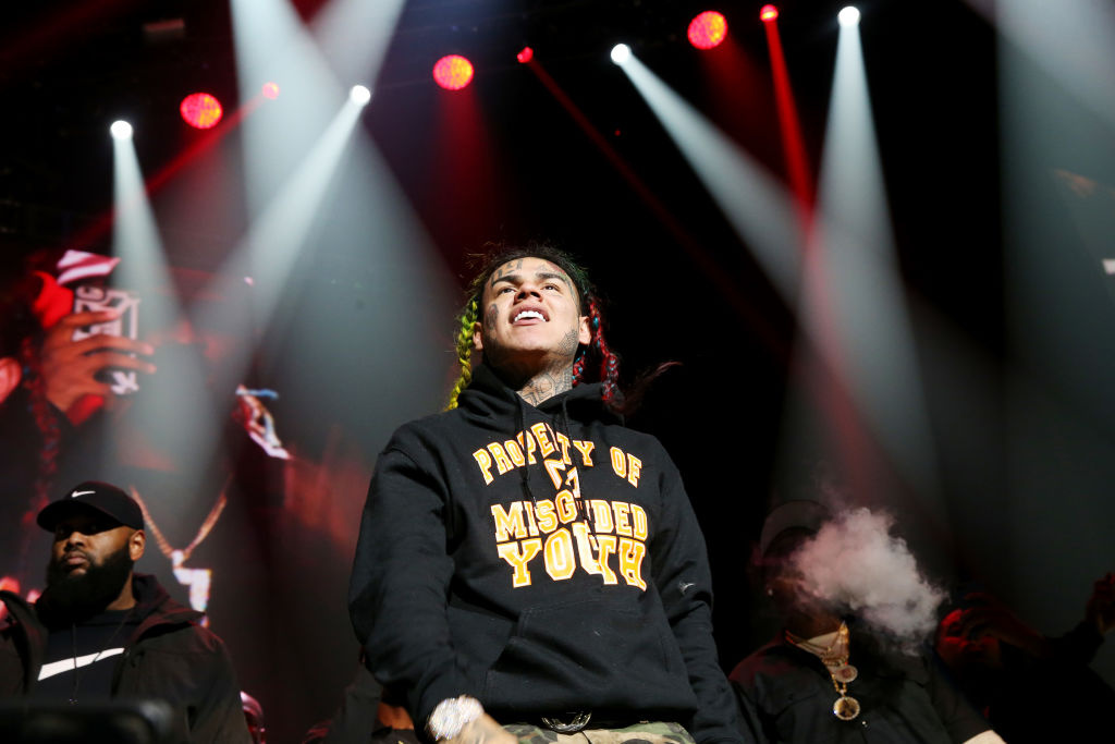Tekashi 6ix9ine ingresa a la cárcel de Brooklyn para cumplir condena ...