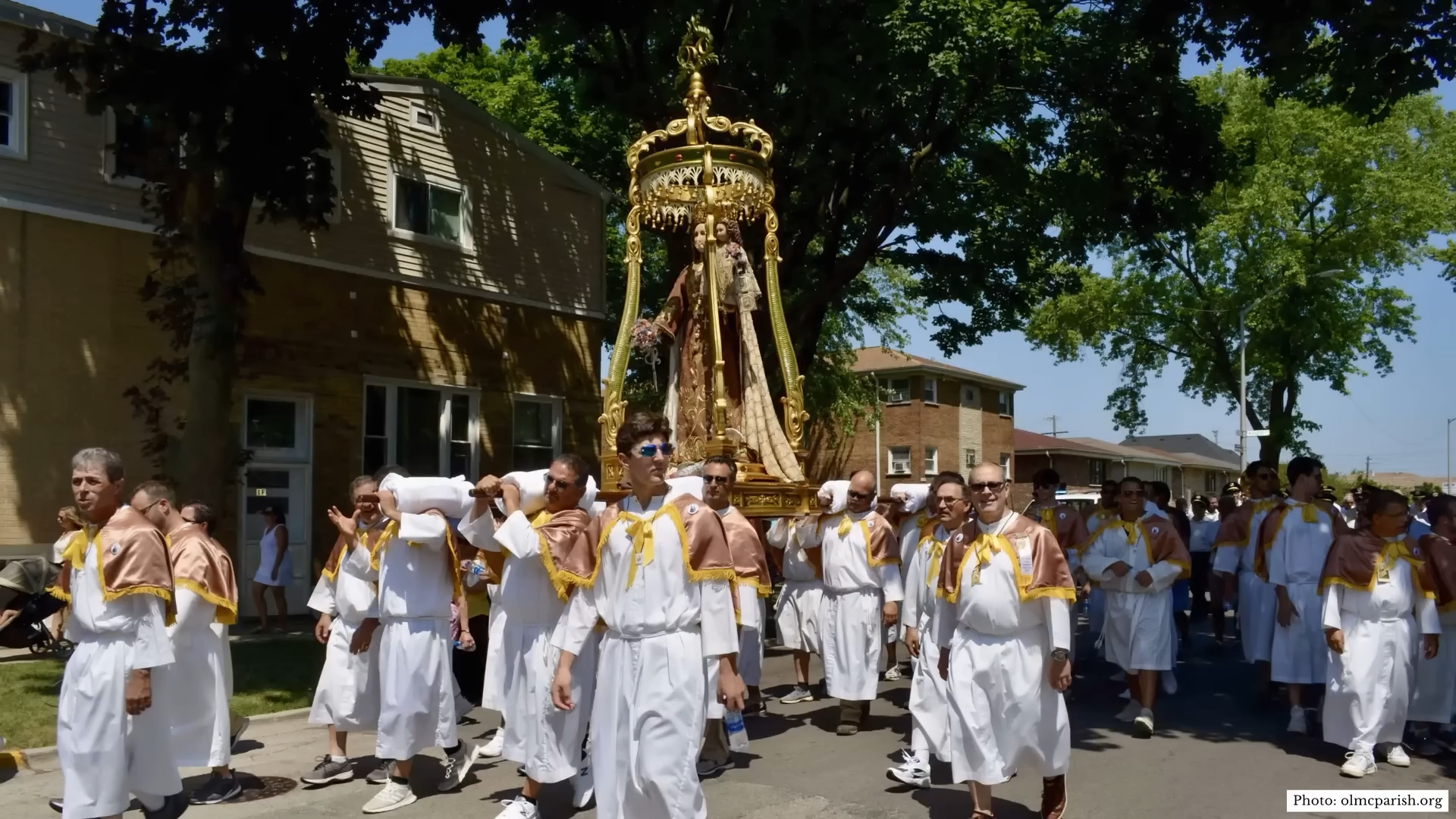 From Roman rituals to modern Italian weddings