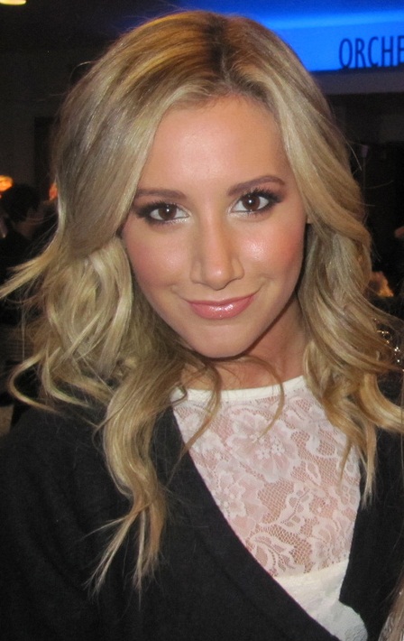 Ashley Tisdale opens up about feeling excluded by famous moms