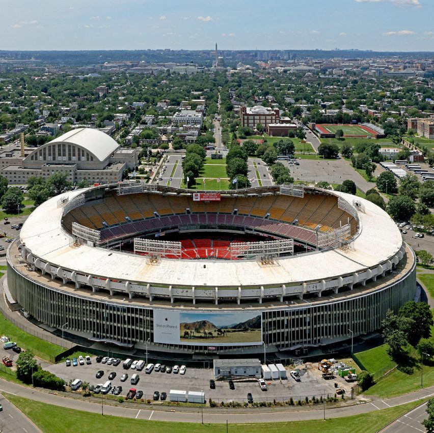 Trump aide wants Washington NFL stadium to incorporate "neoclassical ...