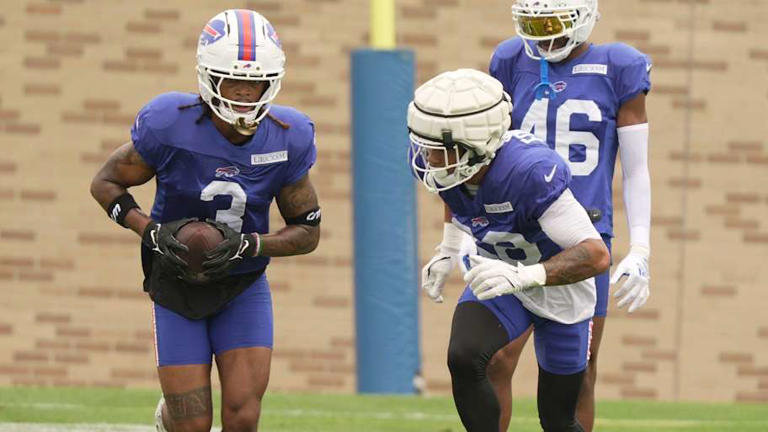 Bills' former starter nearing return from IR ahead of wild card game vs ...
