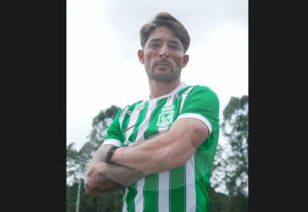 Atlético Nacional le dio la bienvenida al lateral argentino Milton Casco