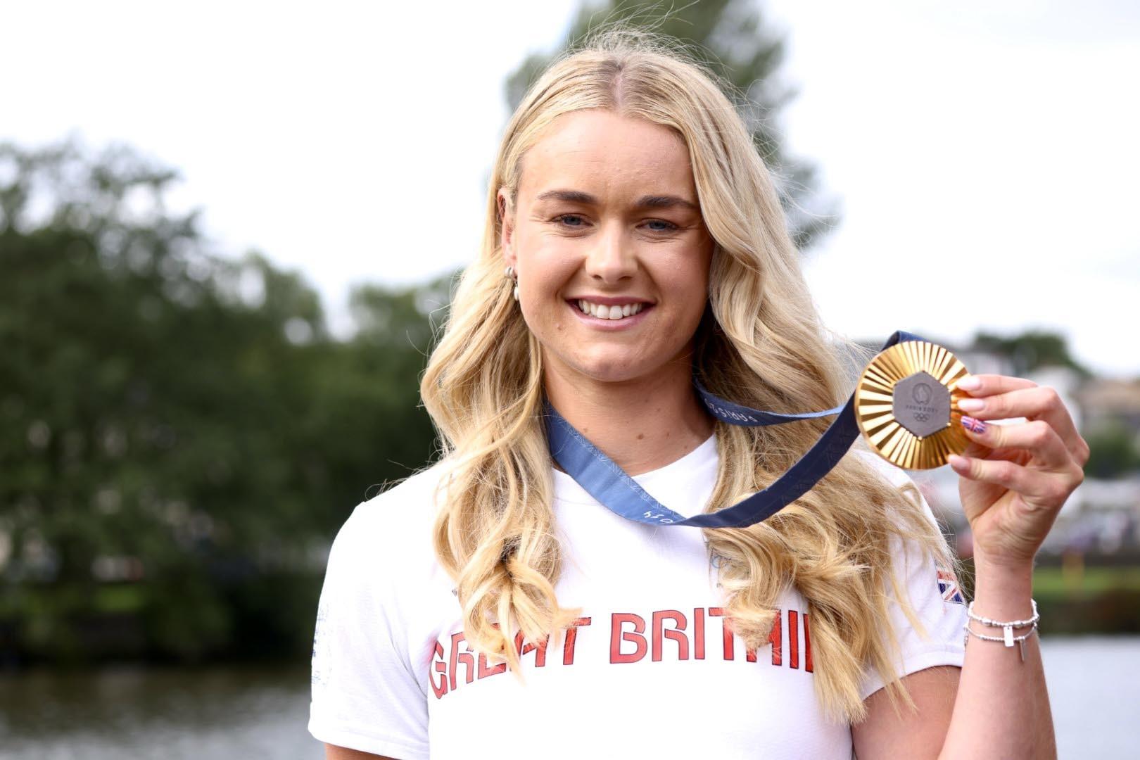 Freedom of borough honour for Olympic champion Hannah Scott
