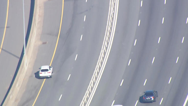 Suspect drives erratically at high speeds through Charlotte
