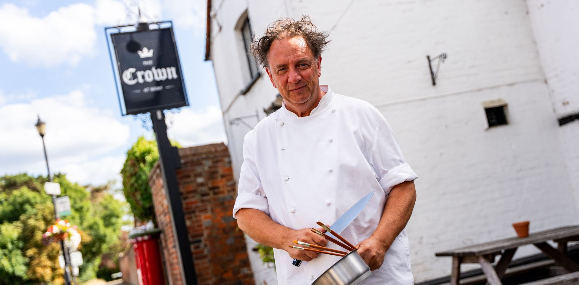 The Crown, Bray: Pure personality in a world of endless similarity