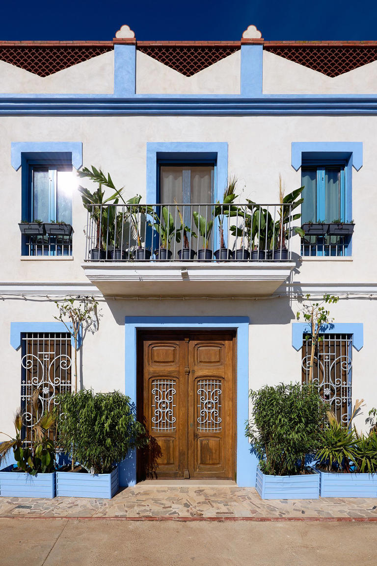 15 fachadas de casas modernas y hermosas fuera de lo convencional