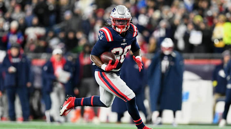 Patriots RB named AFC offensive player of the week