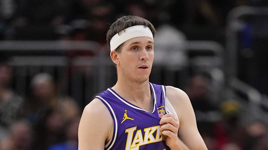 Injured Lakers guard Austin Reaves shares low-key date night with ...