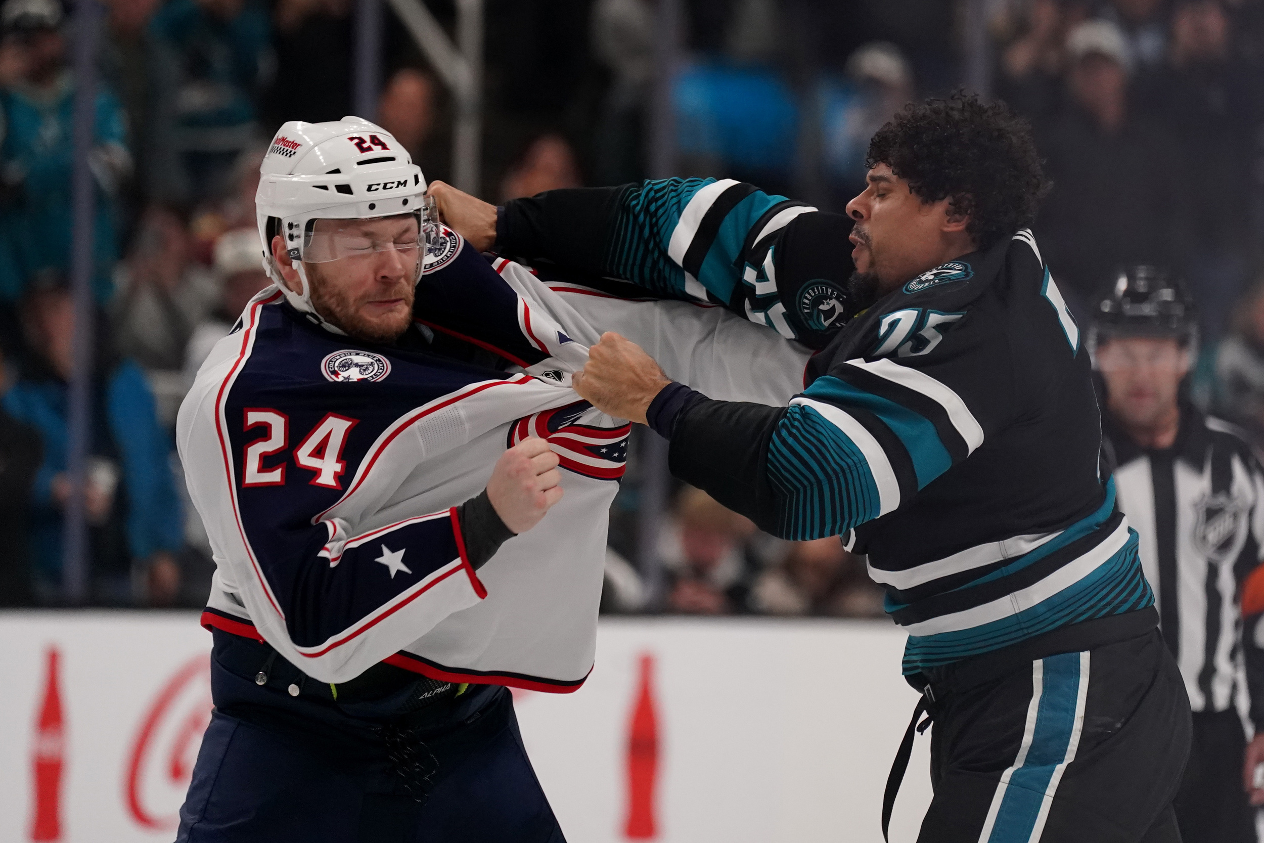 Ryan Reaves vs. Mathieu Olivier epic fight ends in massive surprise