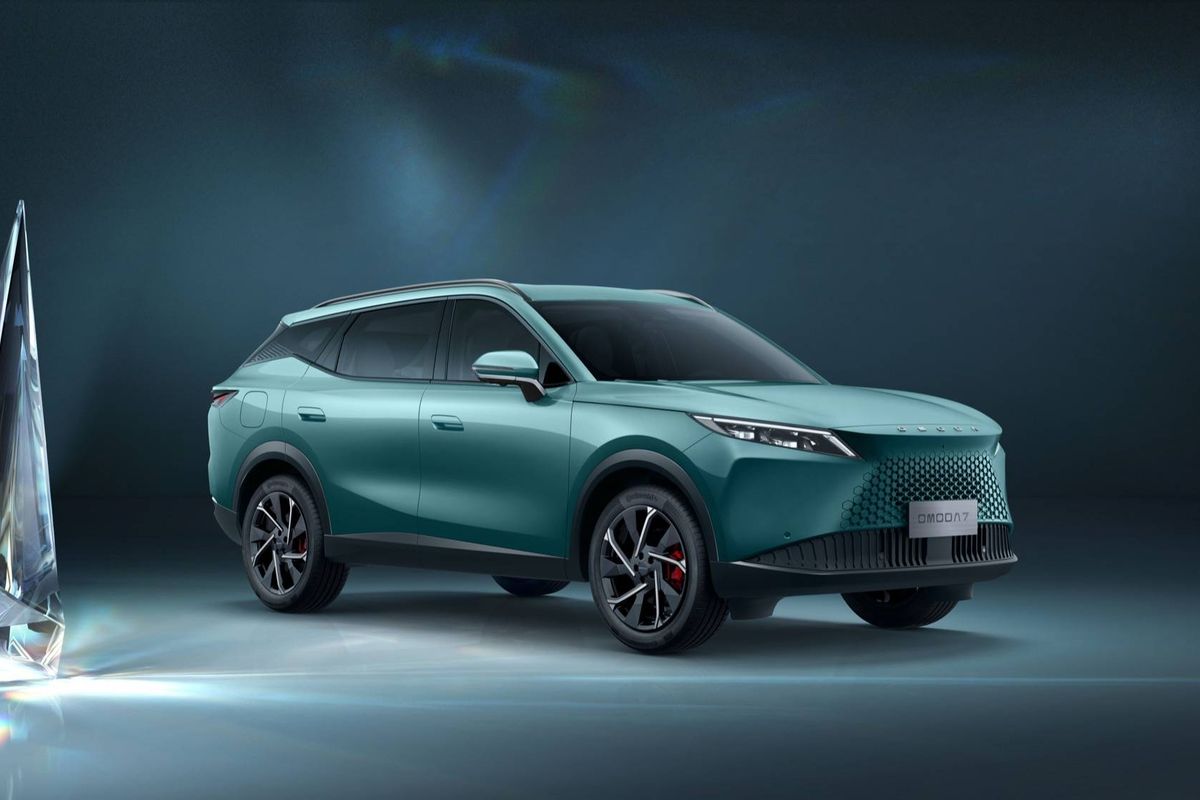 Omoda 7 sbarca in Italia: il SUV da 1.200 km di autonomia che sfida le ...