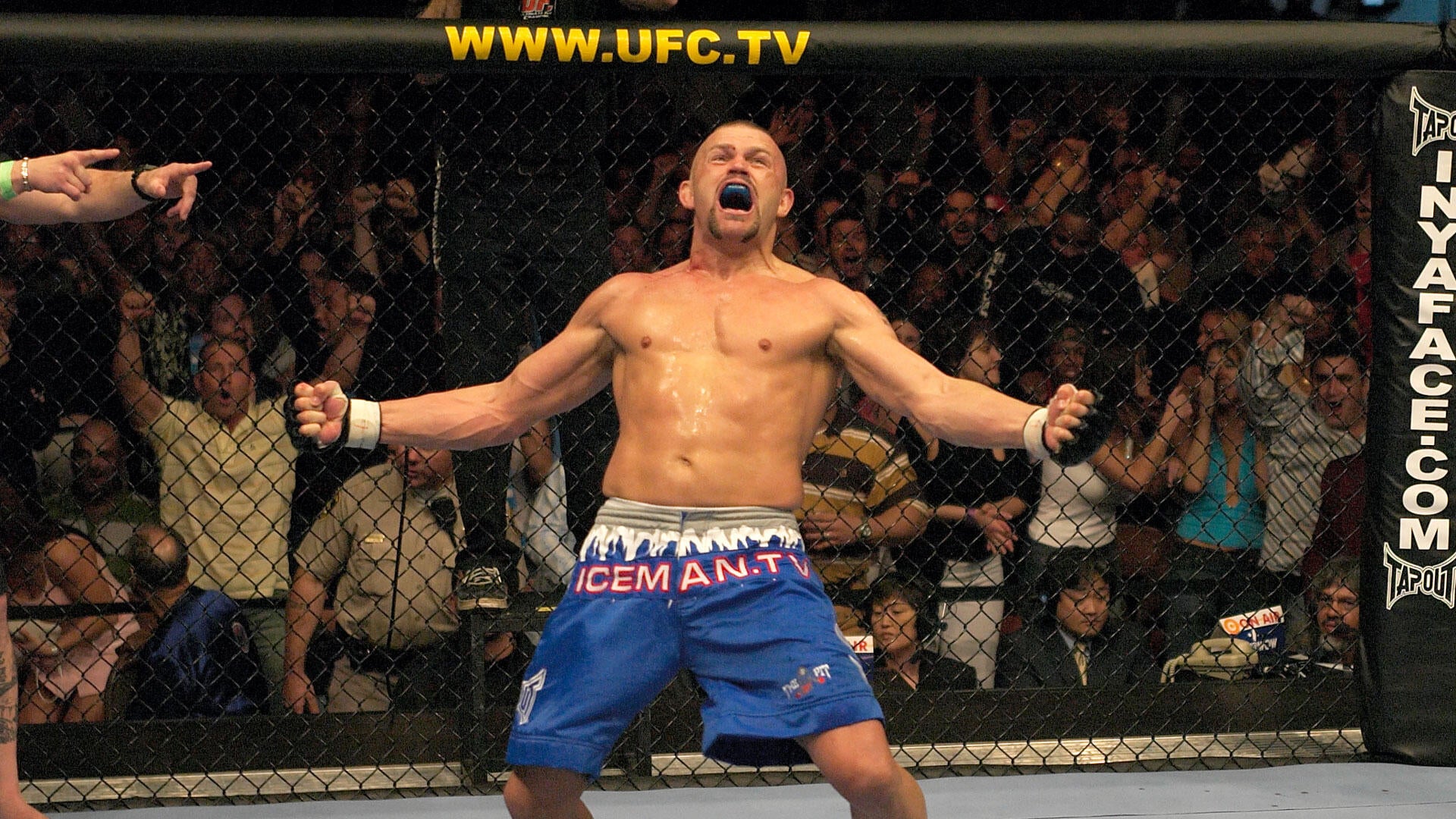UFC fan guide: A brief historical overview -- from a battle for ...