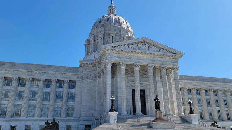 Independence Democrat calls for MO secretary of state to be impeached