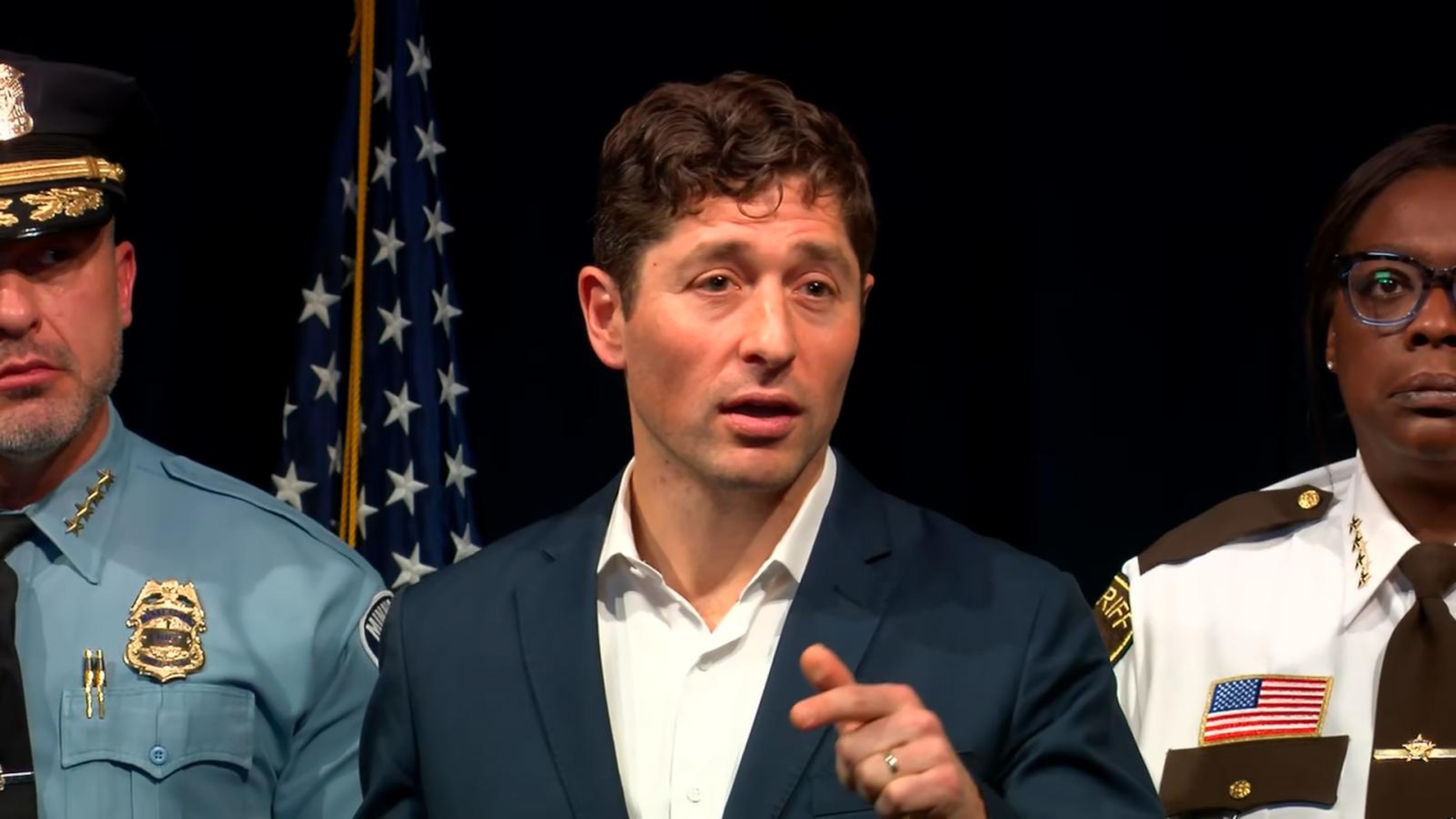 Minneapolis officials hold briefing on fatal ICE-involved shooting