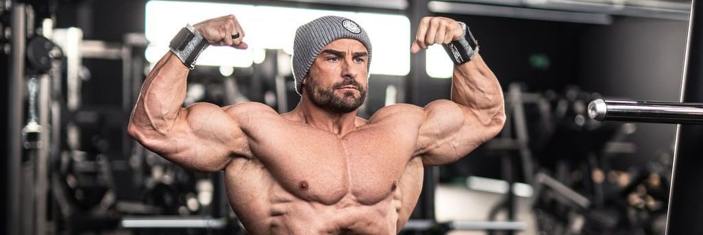 10 bodybuilders with incredible flexibility