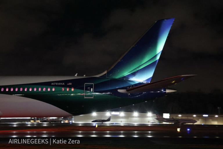 Alaska places its largest ever aircraft order