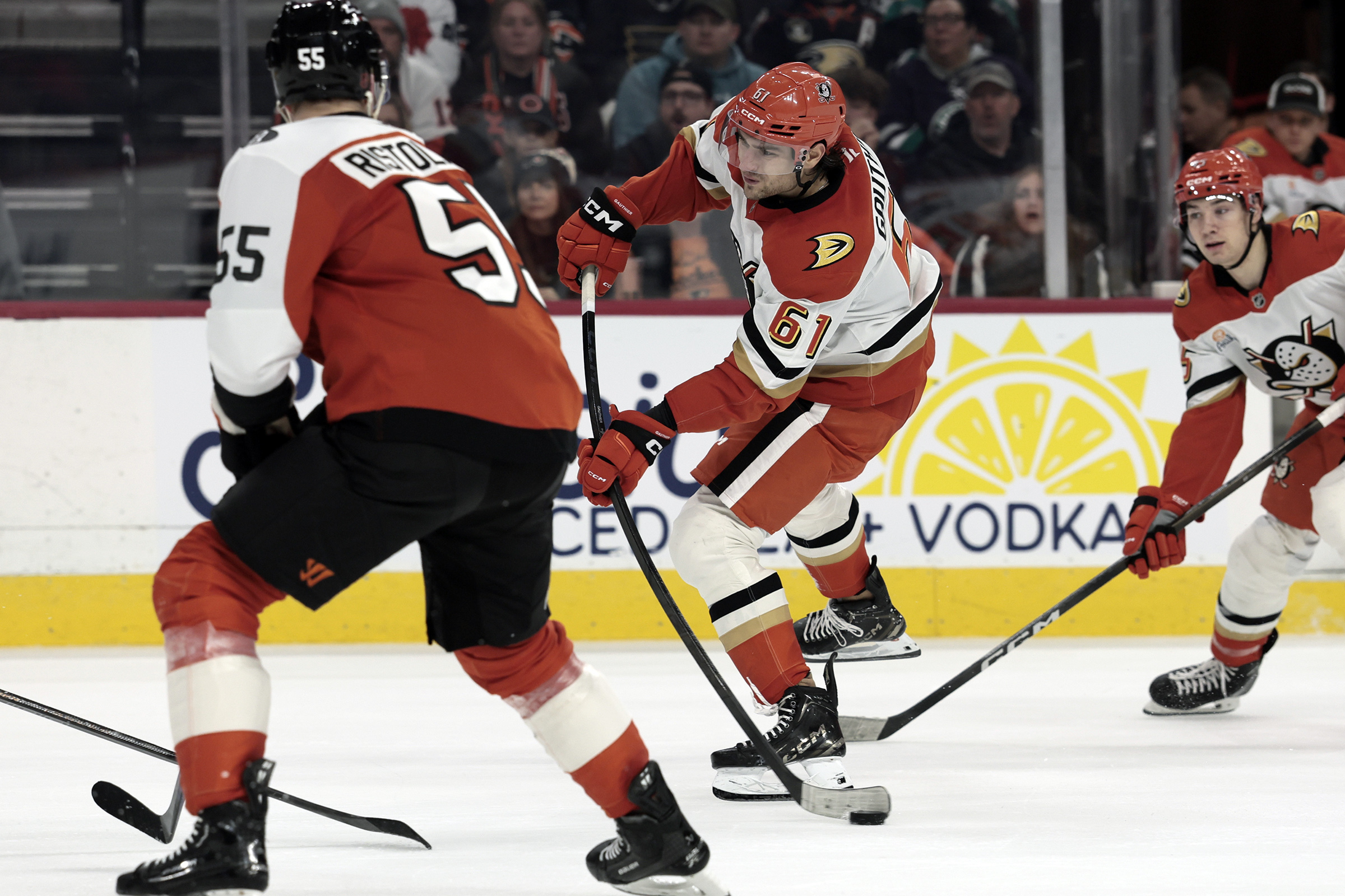 Flyers fans still don’t like Cutter Gauthier. Trevor Zegras has made it ...