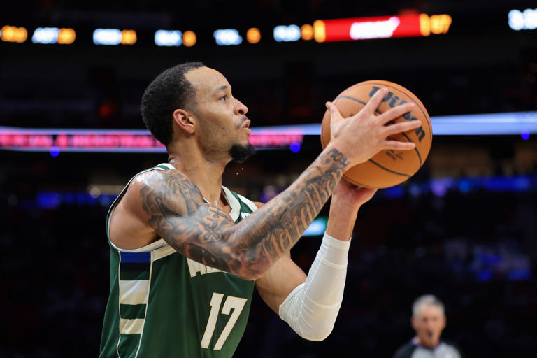 Amir Coffey not waived, contract will become guaranteed on Saturday