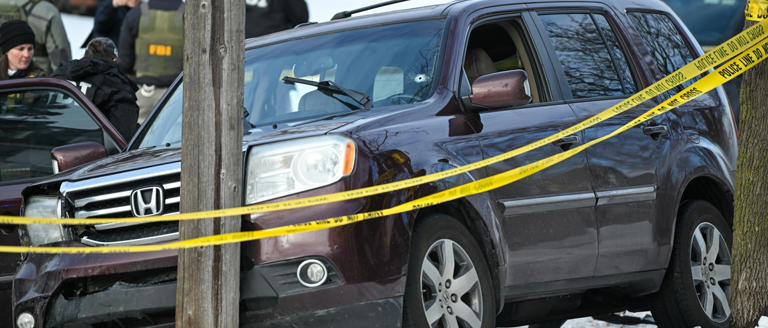 Minneapolis, agente ICE uccide una donna durante operazione anti ...