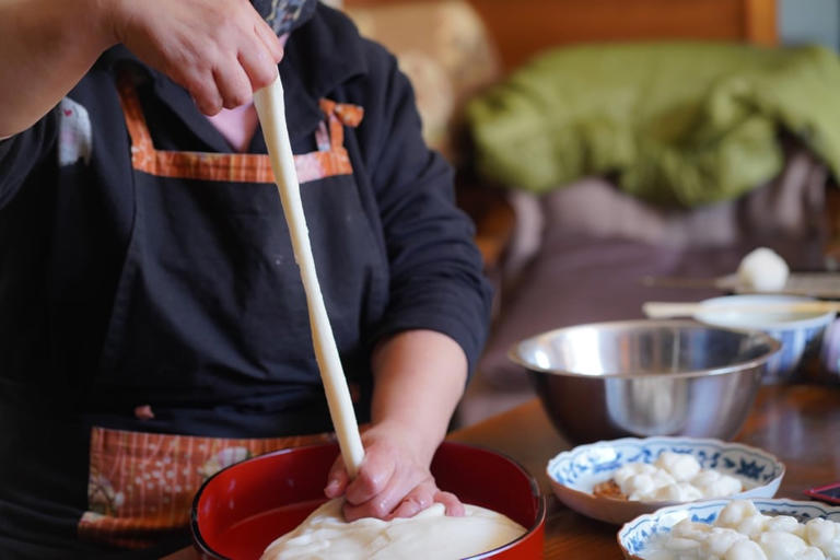 Fatal New Year's trend continues as woman chokes to death on mochi in Japan