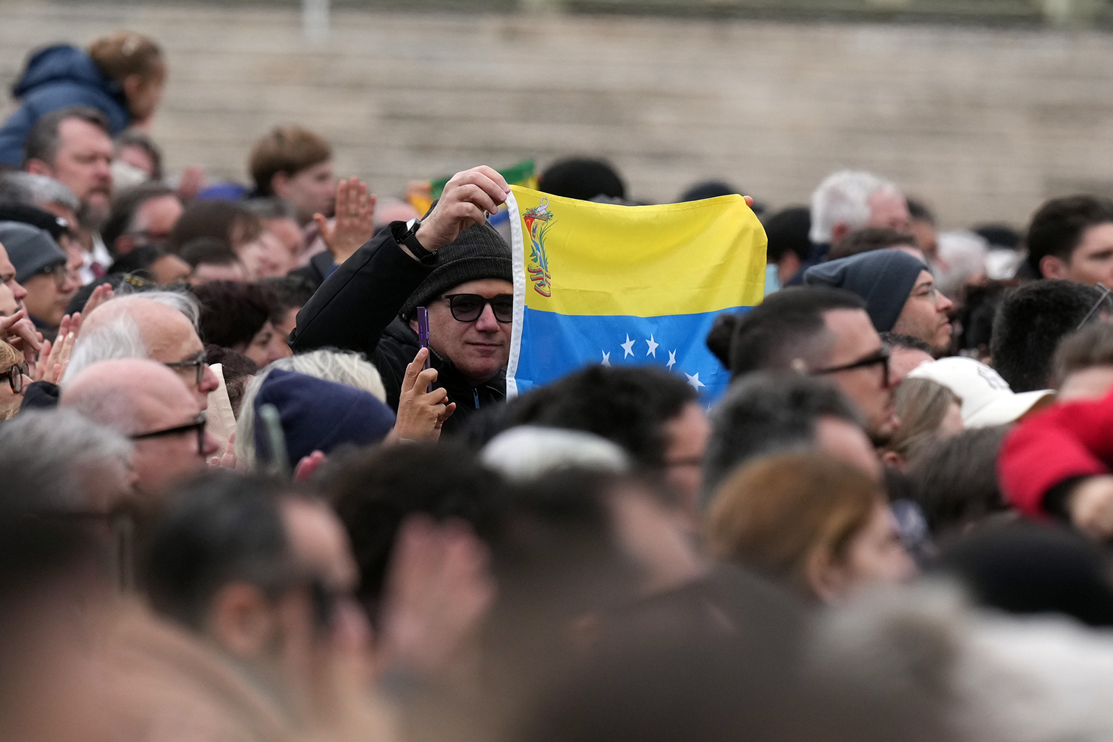 Vatican faces 'complicated' balancing act in responding to US arrest of ...