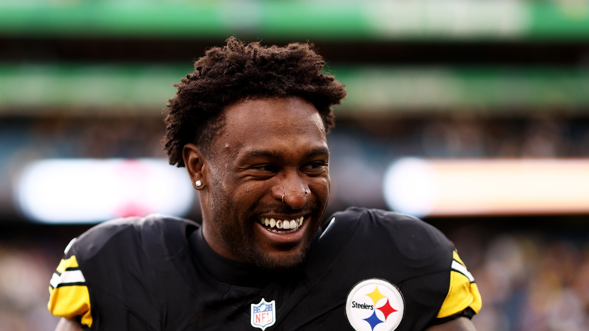 Steelers bring back veteran CB released after DK Metcalf return