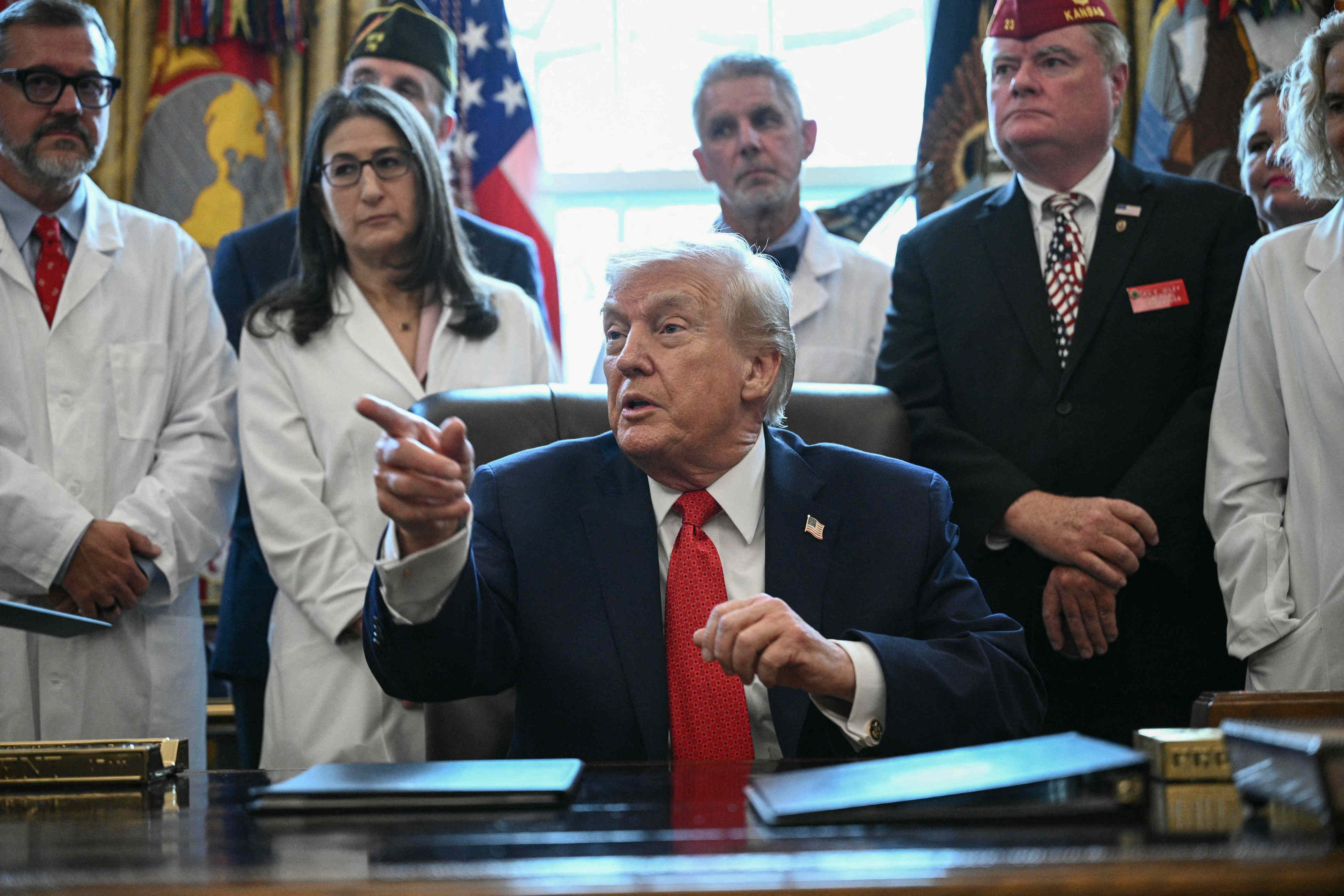Trump takes on buybacks, dividends and executive pay at US defense ...