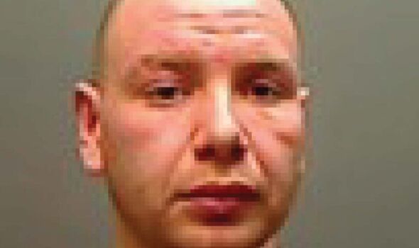 Urgent police manhunt launched as another dangerous inmate escapes prison