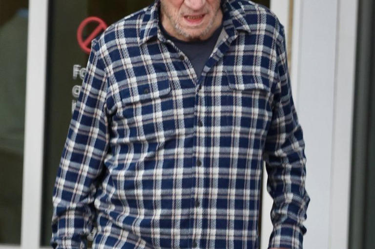 Tommy Lee Jones downcast as he's seen for the first time after tragic ...