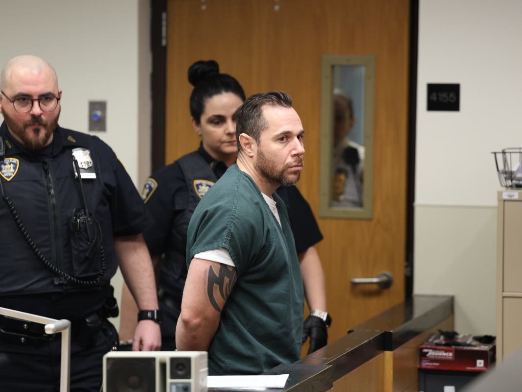 Lindenhurst man indicted on 1st-degree murder charge in Christmas Day ...