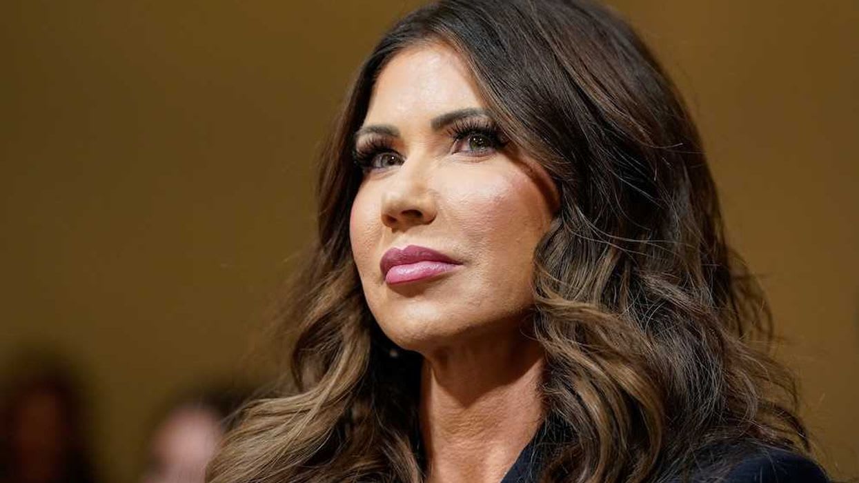 MS NOW host confronts Republican official over Noem's Minneapolis statement