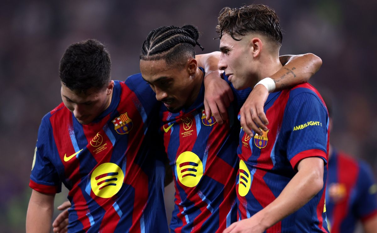 Barcelona crush Athletic Club in the 2026 Spanish Super Cup semifinals ...