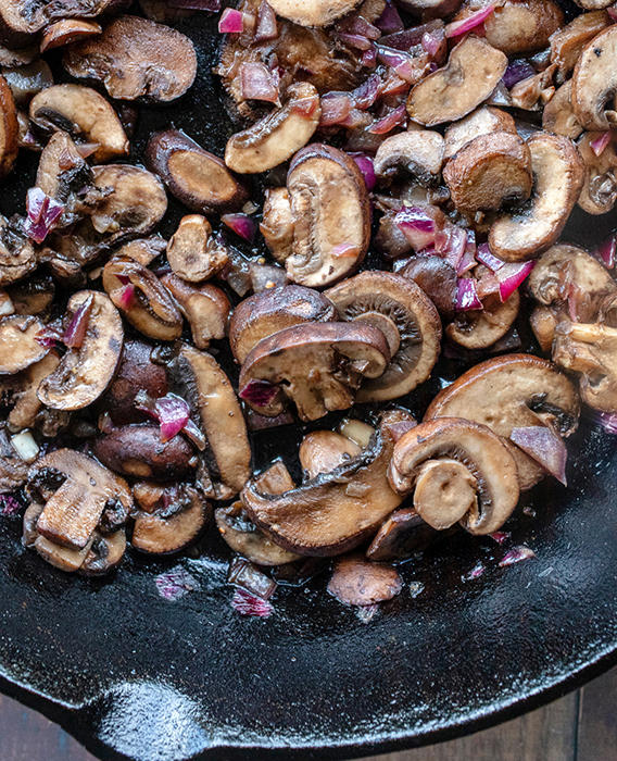 Cast iron roasted mushrooms