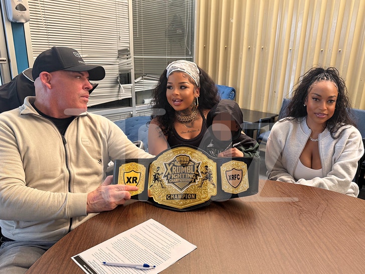 Chrisean Rock signs with XRumble Fighting Championships as a boxer