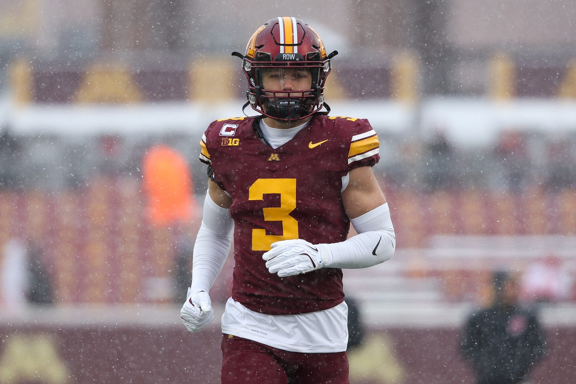Star Minnesota transfer S Koi Perich is expected to visit Oregon