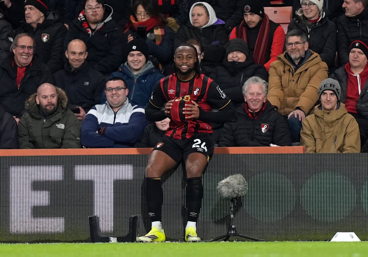 Bournemouth 3-2 Spurs: Semenyo wins it with a farewell worldie - LIVE