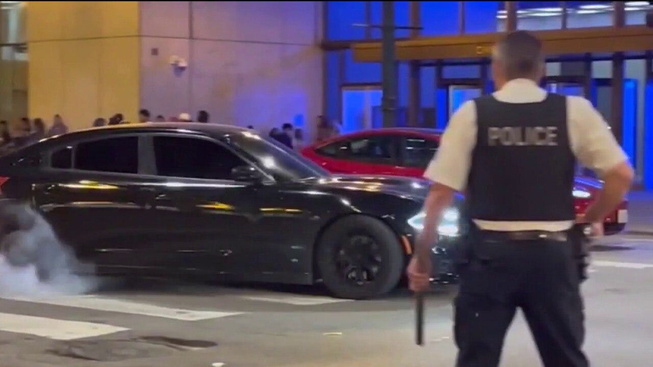 Chicago City Council advances 'snap curfew' plan despite mayor's opposition