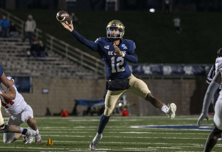 Transfer portal: 2 Sac State QBs depart, Caden Pinnick leaves UC Davis ...