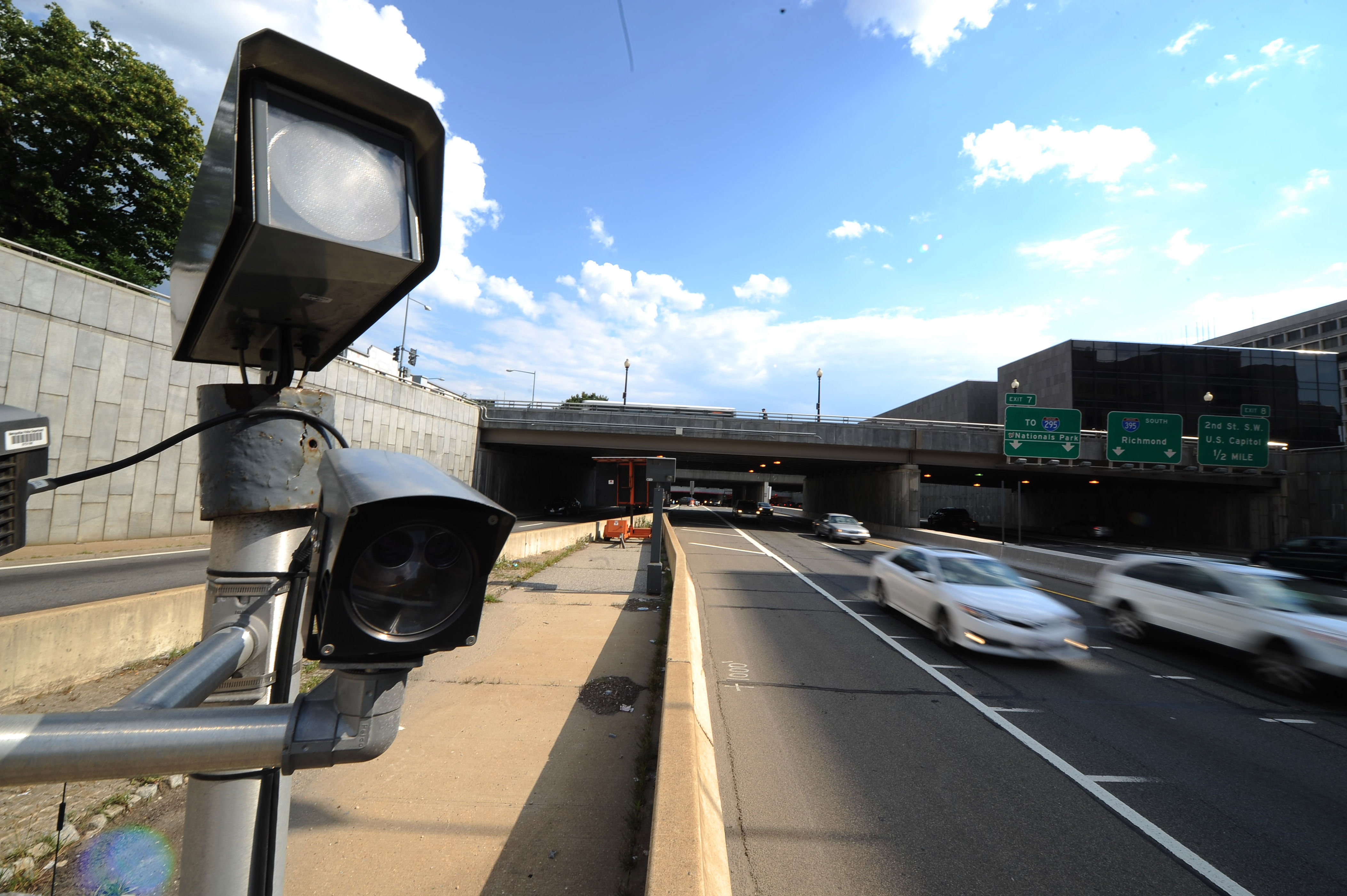 DC leaders push back on US DOT proposal to ban city traffic cameras