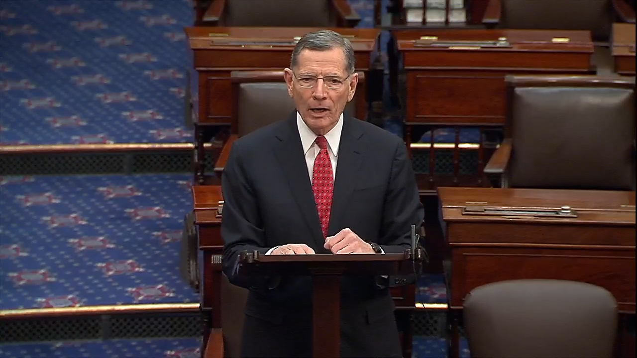 'It makes America weaker': Sen. John Barrasso sees Trump as America ...