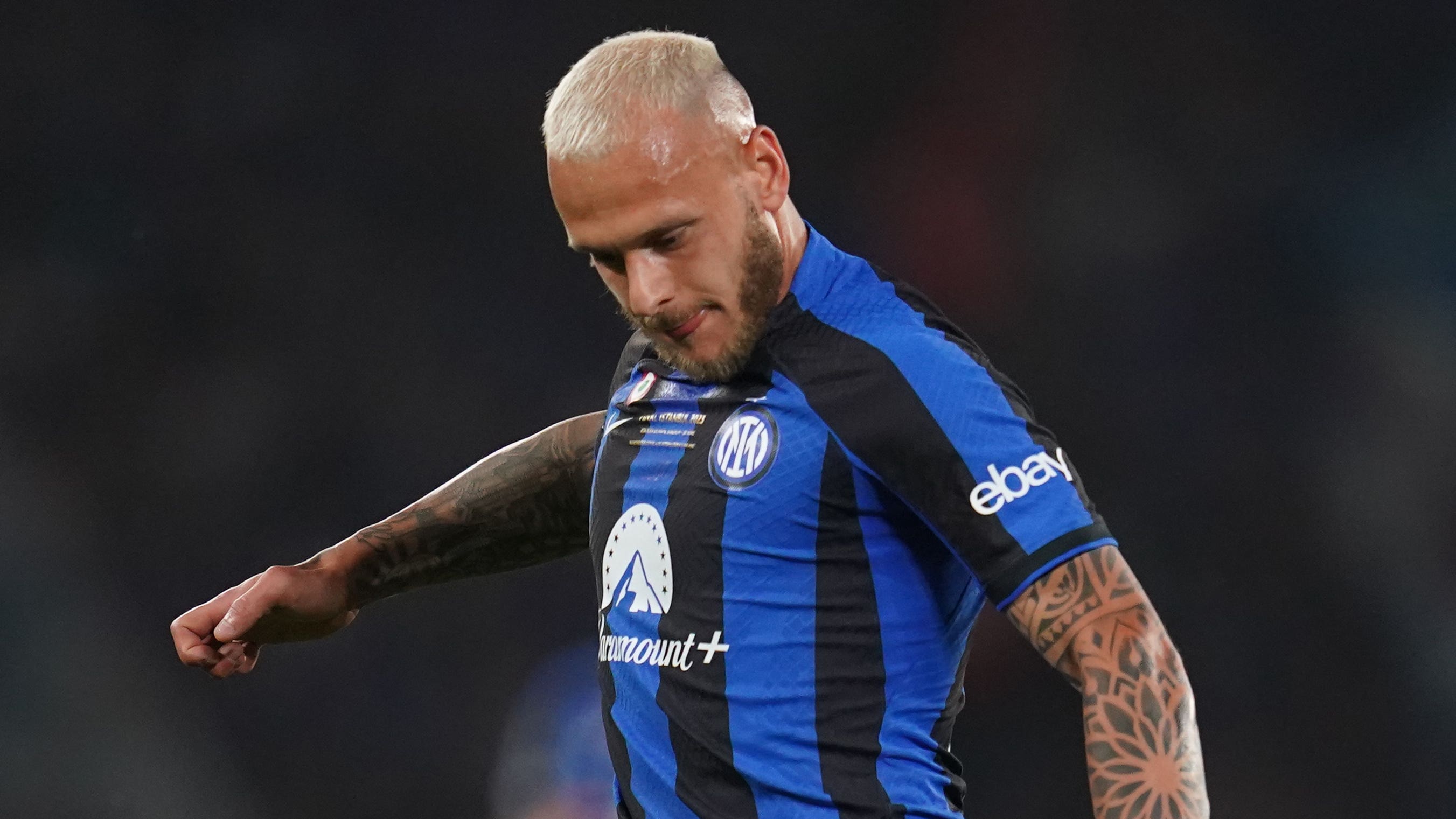 Inter Milan stretch lead at top of Serie A with battling win at Parma