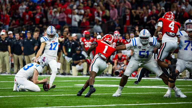 Aussie class on show as US college history beckons