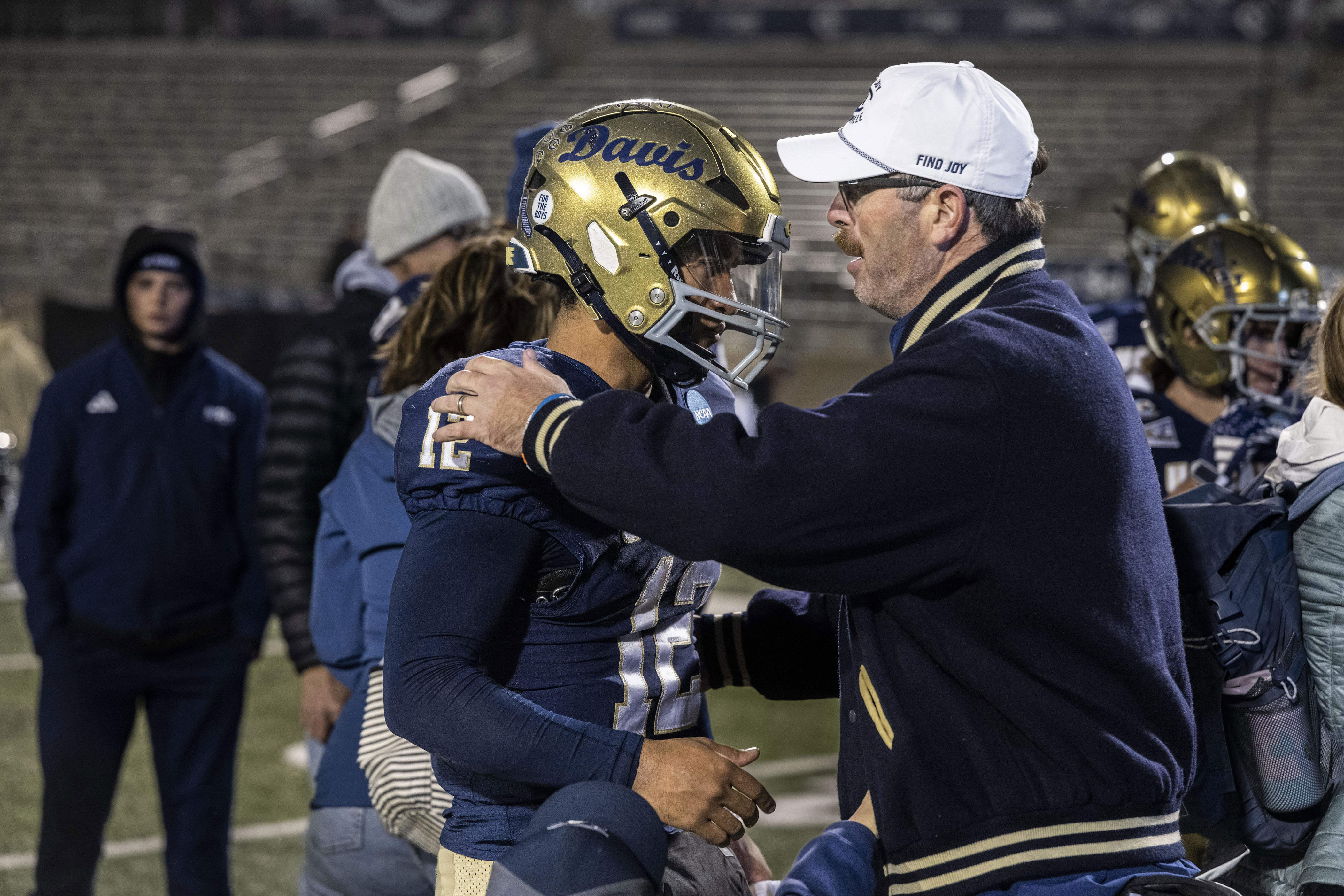 Transfer portal: 2 Sac State QBs depart, Caden Pinnick leaves UC Davis ...