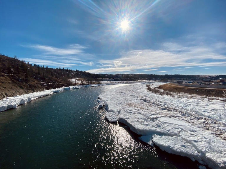 Cochrane-area gravel pit endangers Bow River, say expansion opponents