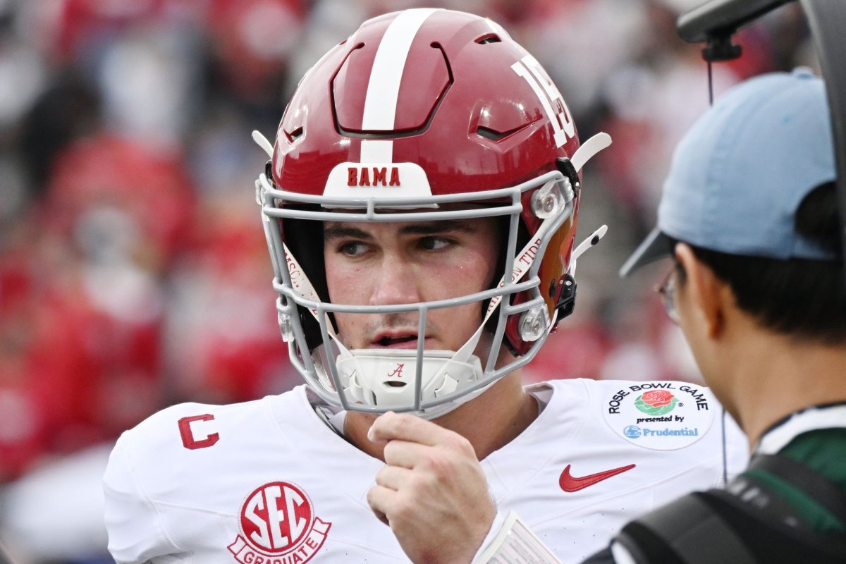 Alabama quarterback Ty Simpson declares for 2026 NFL draft